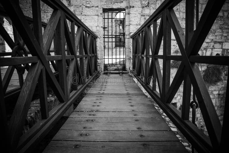 Wooden Bridge To the Castle Stock Image - Image of door, brescia: 91798263