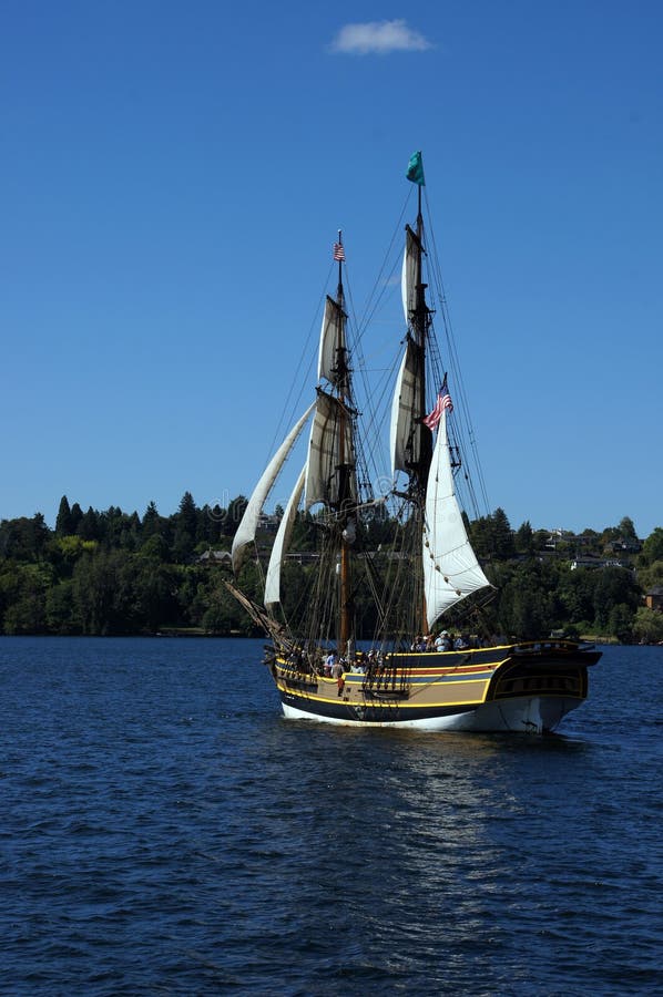 The Wooden Brig, Lady Washington, Sails on Lake Washington Editorial ...