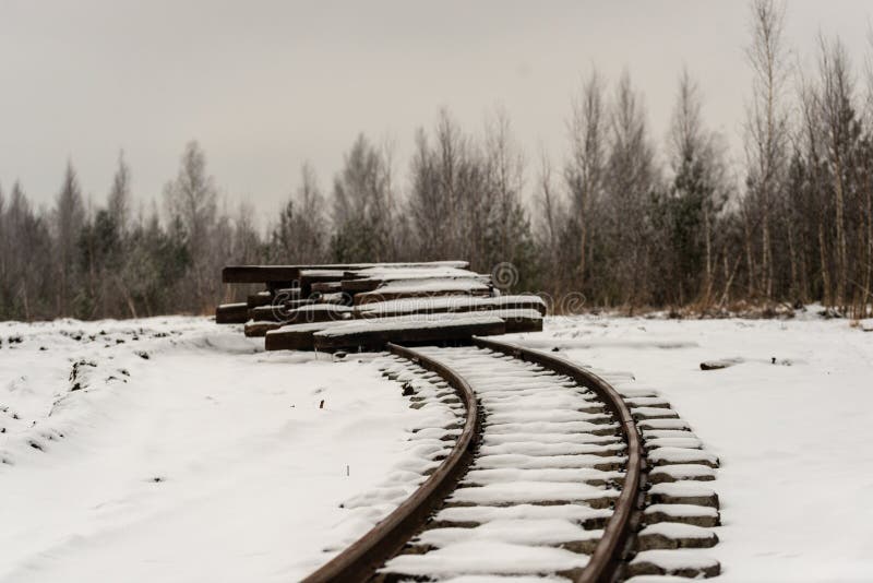 Wooden Buffer Ending Rail Tracks Stock Image - Image of barrier ...