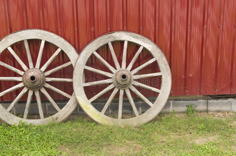 Wooden cartwheel stock photo. Image of cartwheel, white - 91941544