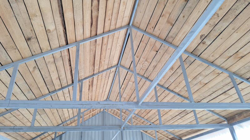 Wooden Ceiling Structure with Metal Trusses in Geometric Design Stock ...