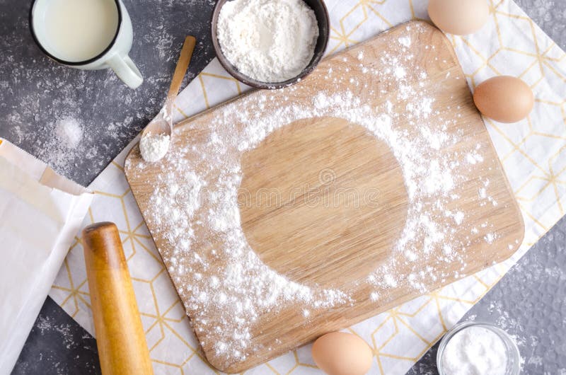 Wooden Cutting Board Dusting with Flour for Dough.Empty Round Spot for ...