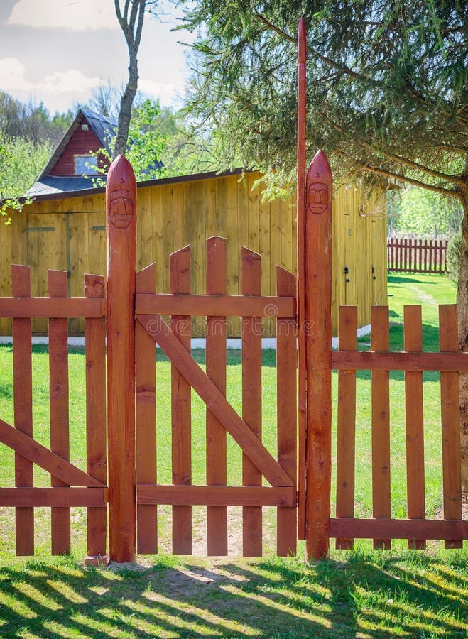 Wooden Log Version Stock Photos - Free & Royalty-Free Stock Photos from ...