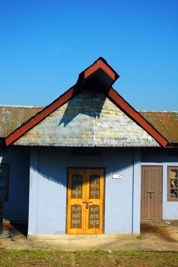 Hut Picture. Image: 86292247