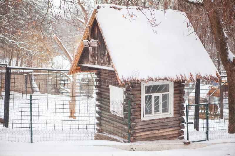 Wooden lodge in winter stock image. Image of yard, house - 78708807
