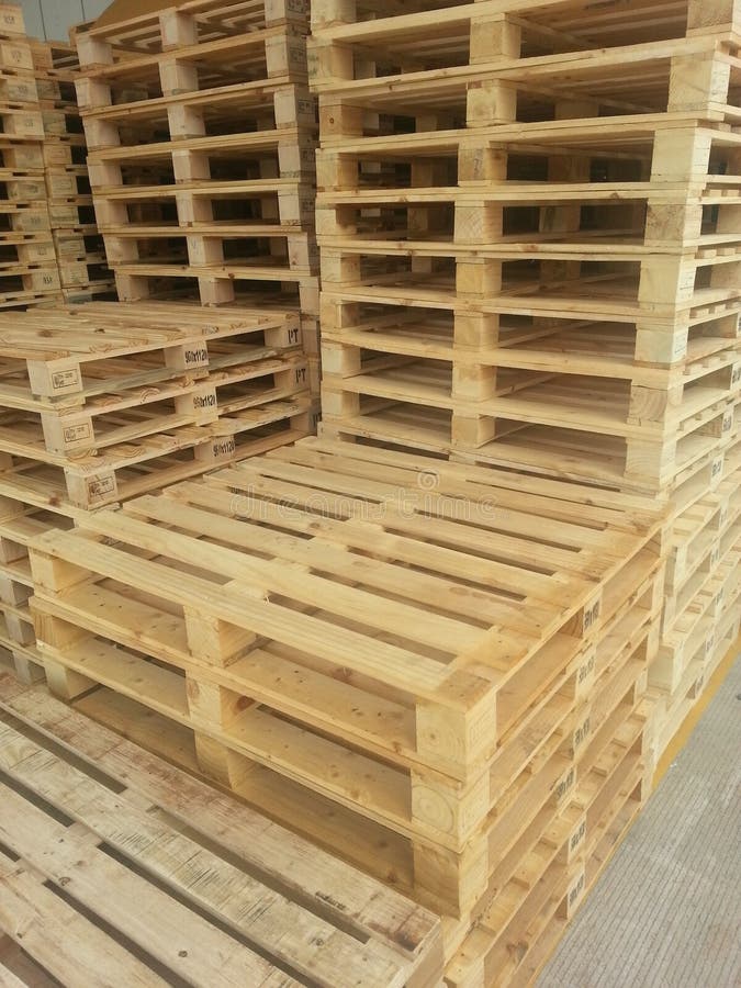 Wooden pallets stock image. Image of recycling, stockpile - 43561131
