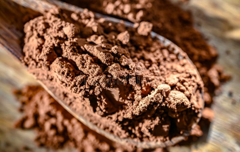 Wooden Spoon of Cocoa Powder Stock Image - Image of chocolate, spoon ...