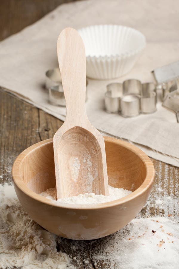 Wooden Spoon with Flour and Cookie Cutter Stock Image - Image of shaped ...
