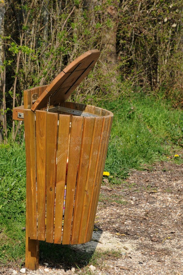 Wooden trash can stock photo. Image of recycling, rubbish - 203667870