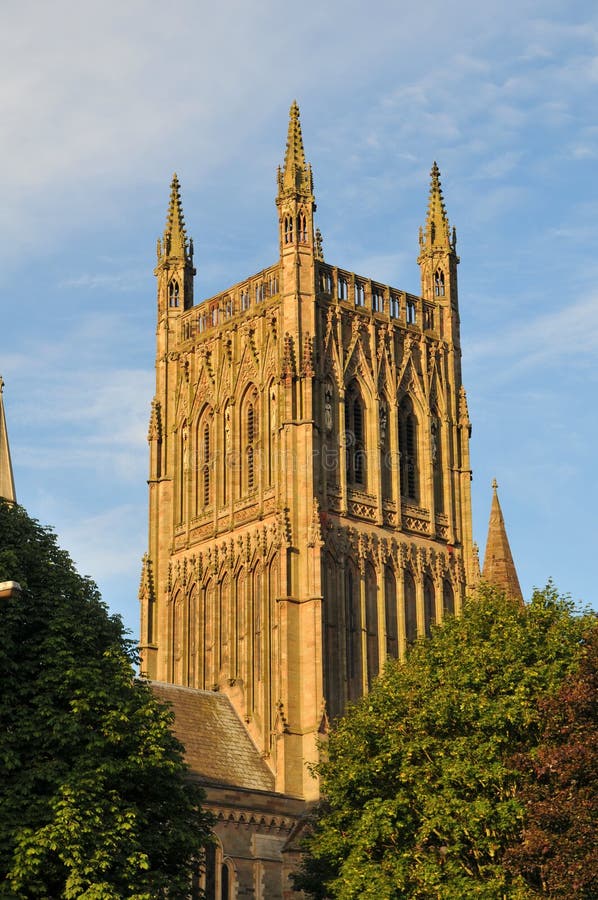 Worcester Cathedral stock photo. Image of stuartkey, garden - 1553740