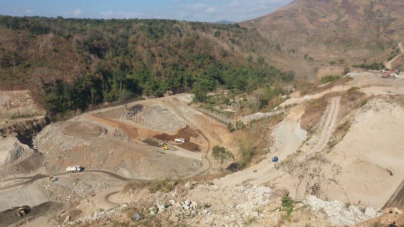 Work Activities for the Construction of the Bendo Dam in August 2018 ...