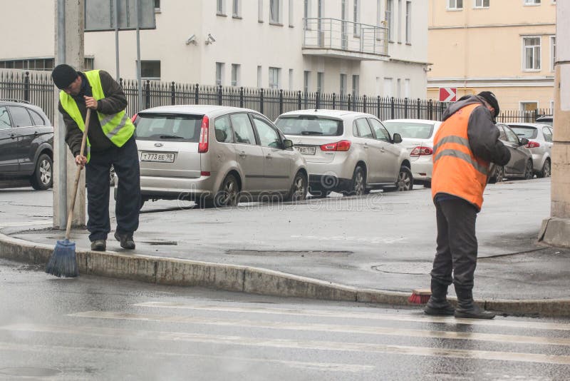 Cleaning Street in Singapore Editorial Photography - Image of modern ...