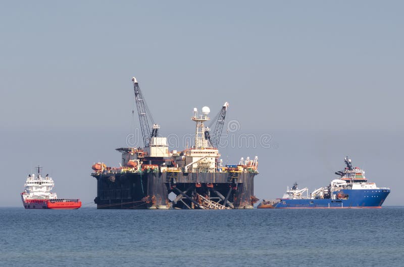 Pipe layer platform stock image. Image of project, commercial - 230164747