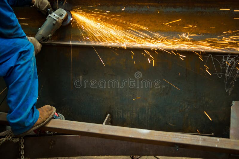 WorkÂ when TheÂ sparkÂ grinding Machine Stock Image - Image of ...