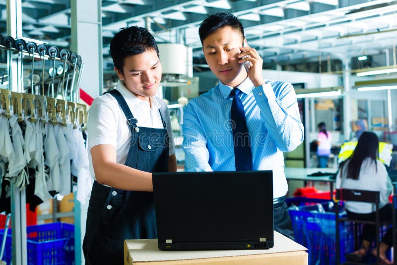 Customer Service in Asian Logistics Warehouse Stock Photo - Image of ...