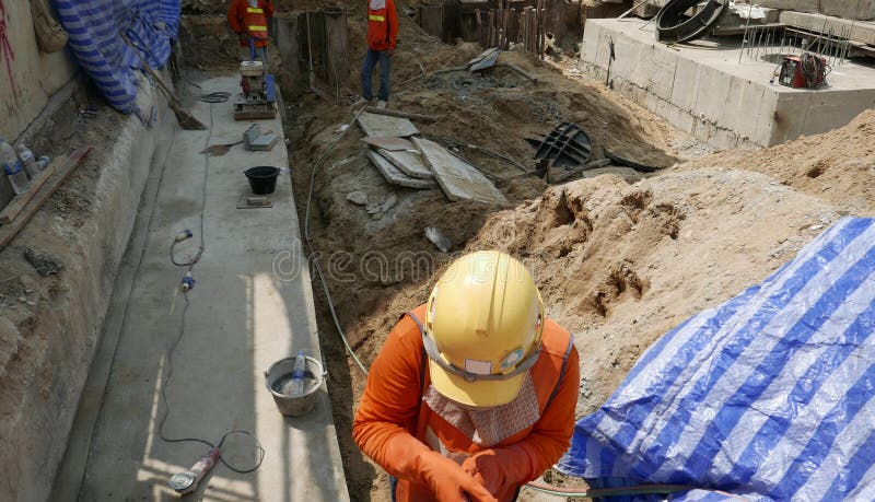 Worker outdoor factory stock photo. Image of fire, spark - 80783872