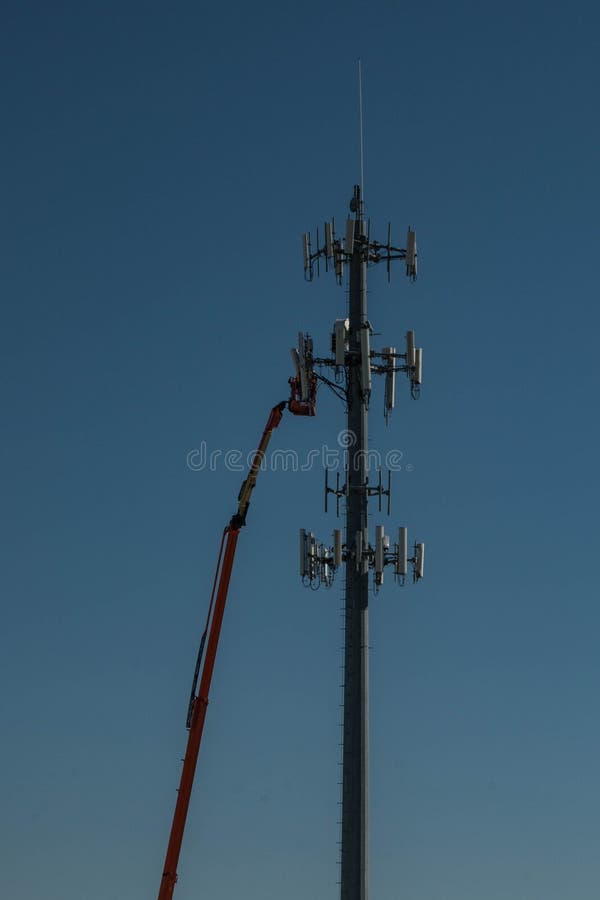271 Cell Tower Repair Photos - Free & Royalty-Free Stock Photos from ...