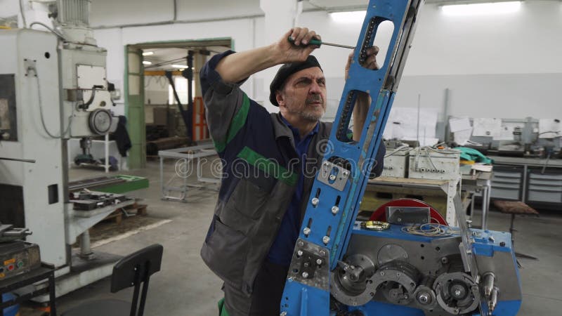 Worker Prepare Machine Tool at Factory Workplace Stock Photo - Image of ...