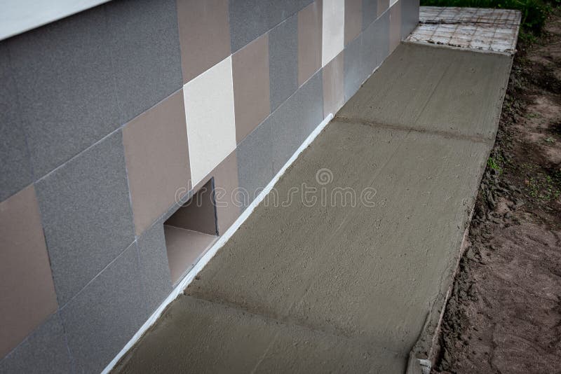 Worker Screeding Outdoor Cement Floor with Screed Stock Image - Image ...