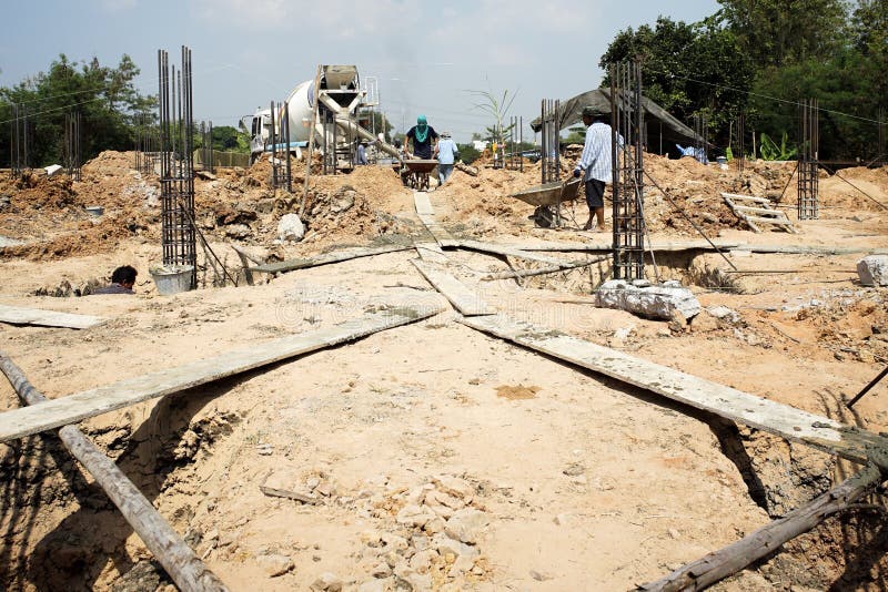 Workers Work at the Construction Site Editorial Stock Image - Image of ...