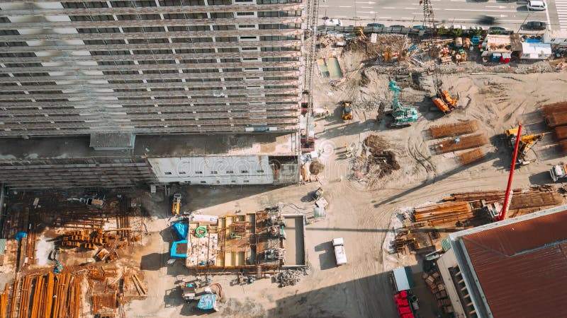 Workers Prepare Building Skeleton. 4k Time Lapse Flat View Construction ...