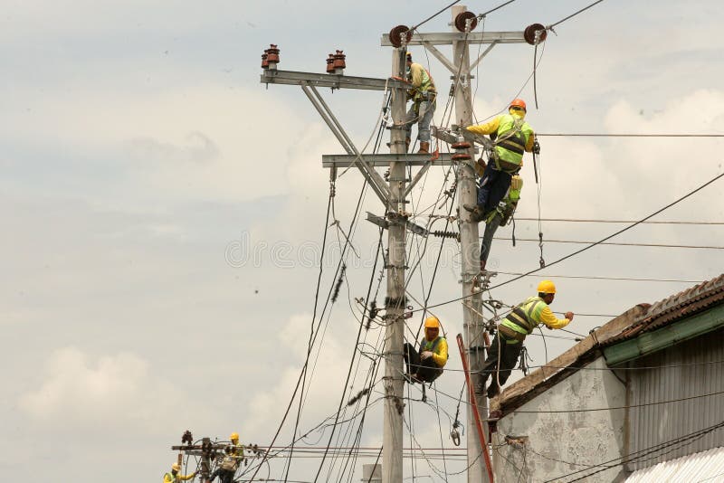 Worker editorial photography. Image of workers, transport - 239677707
