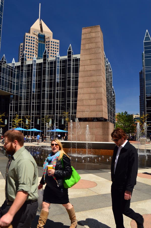 Workers Stroll PPG Place in Pittsburgh Editorial Image - Image of metal ...