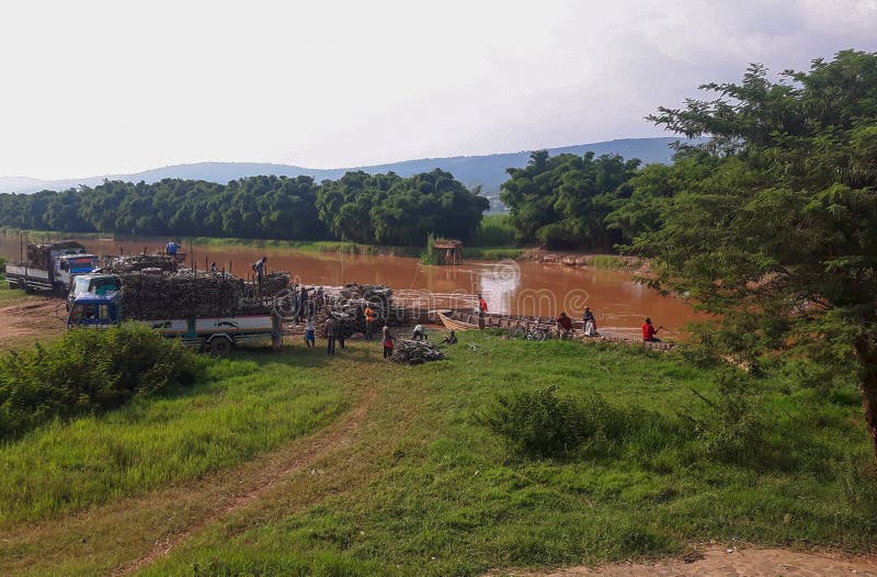 Workers in Africa, Rwanda. editorial stock image. Image of fantastic ...