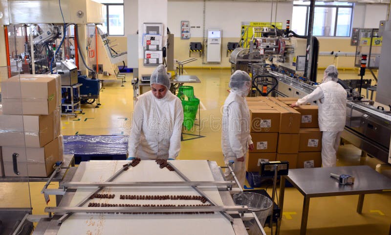 Workers In A Chocolate Factory Editorial Stock Image - Image of treat ...