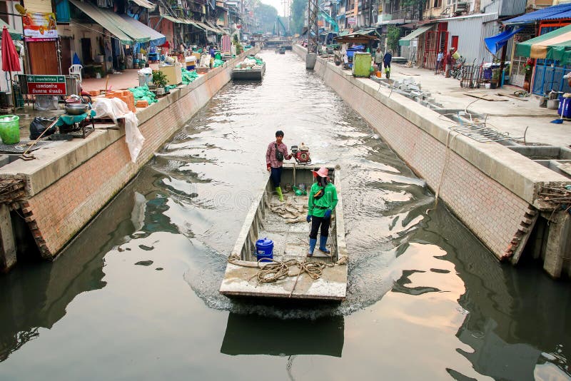 Workers are Working on Boat in a Canal Construction Site. Editorial ...