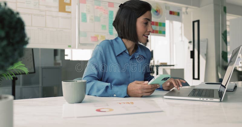 Workflow of Professional Woman Using Modern Tech and Printed Documents ...