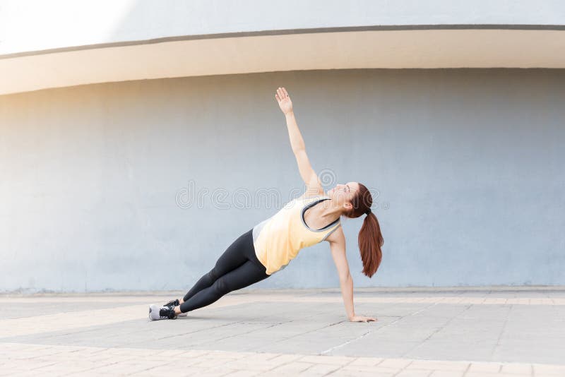 Working those Core Muscles stock image. Image of athlete - 149559119