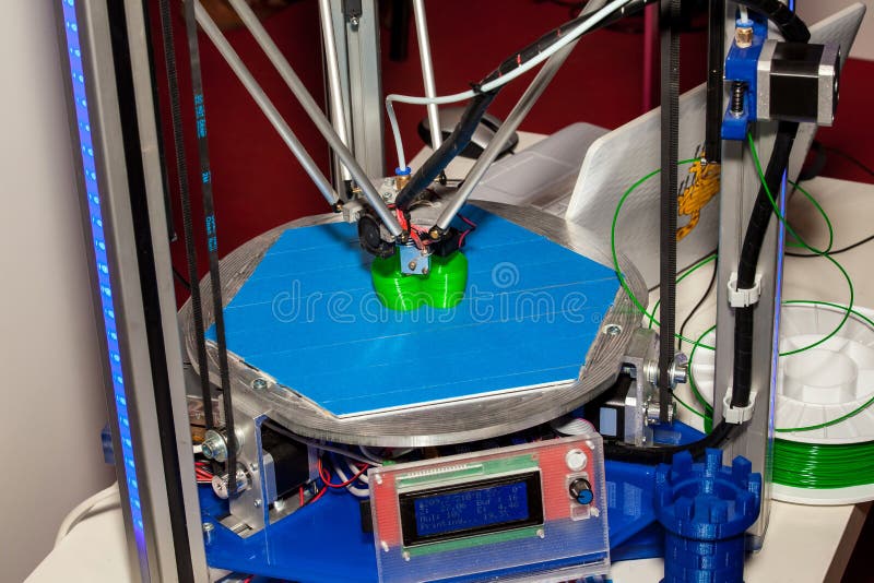 Working 3d printer stock image. Image of indoors, electronic - 70937155