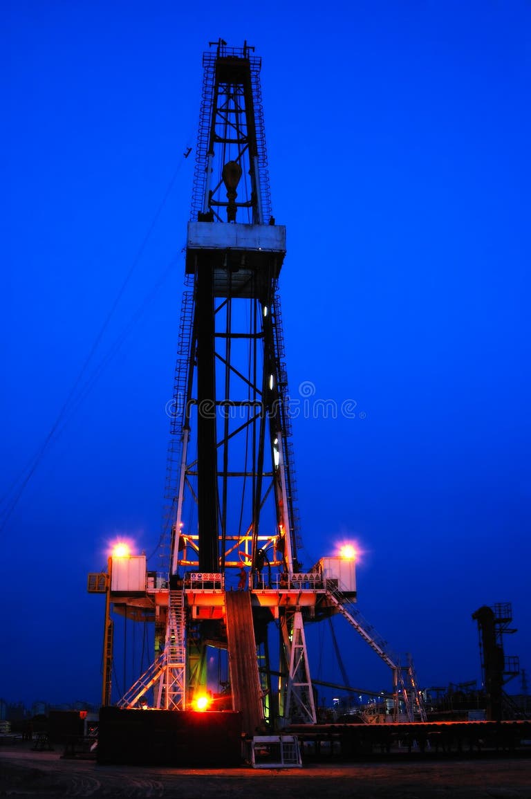 2,578 Drilling Rig Night Stock Photos - Free & Royalty-Free Stock ...