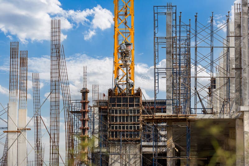 Working at Height Equipment with Bucket Liquid Concrete Container ...