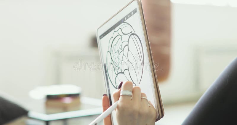 Working with Interactive Pen Display. Drawing on a Graphics Tablet ...