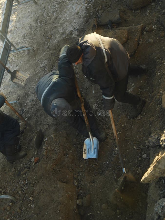 Working Men in the Form of Standing Around a Sand Pit Editorial Stock ...
