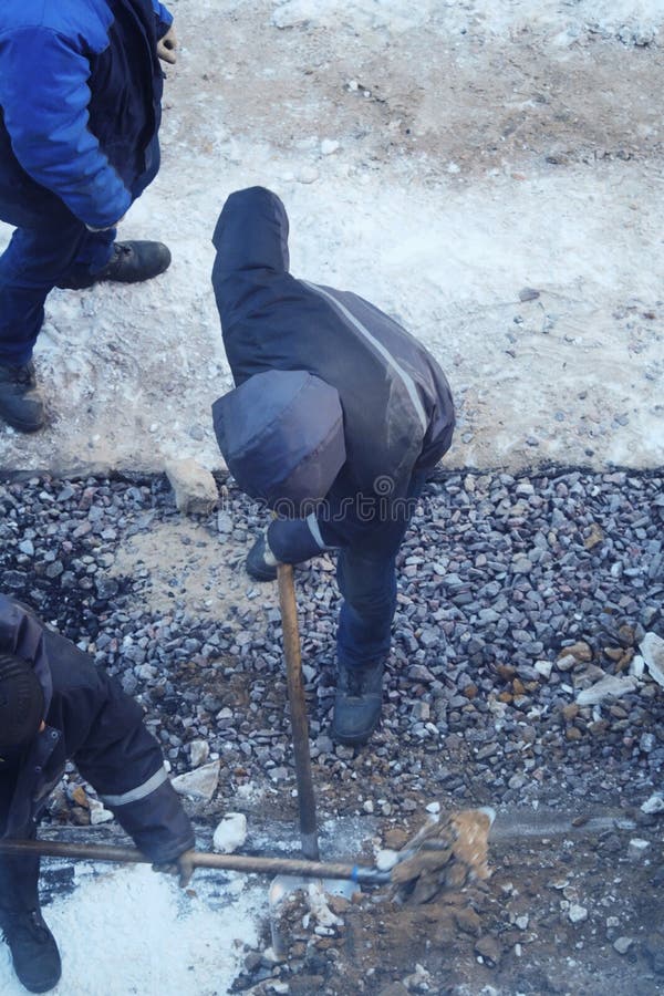Working Men in the Form of Standing Around a Sand Pit Editorial Stock ...