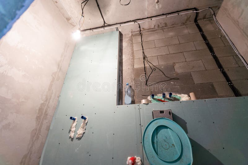 Working Process of Installing Metal Frames for Plasterboard -drywall ...