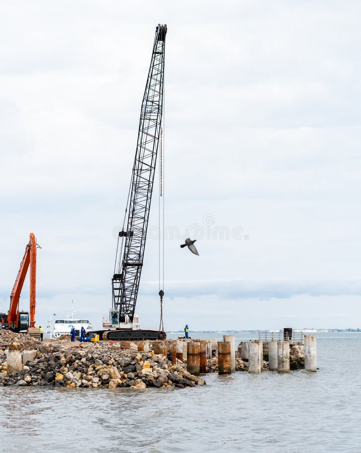 Works on the Lisbon Waterfront Editorial Stock Image - Image of europe ...