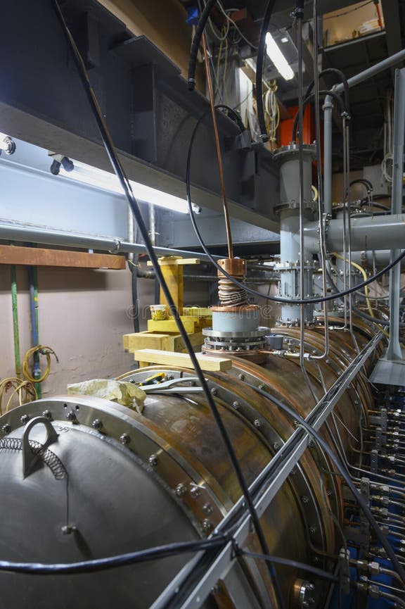 Workshop for the Assembly of an Industrial Linear High-voltage Electron ...