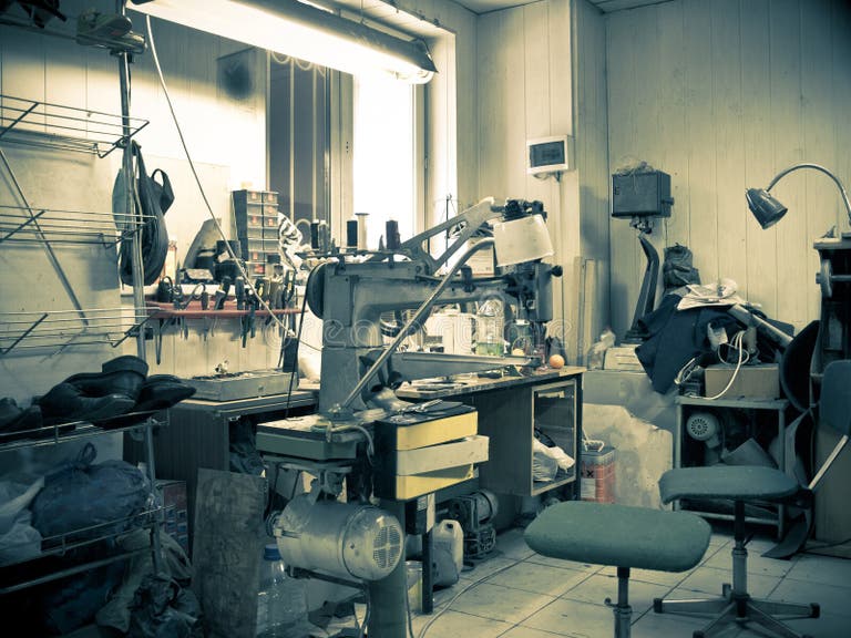 Workshop stock photo. Image of service, workroom, dusty - 47236476