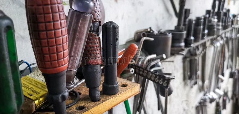 Workshop lock stock image. Image of machine, wheel, weapon - 263580223