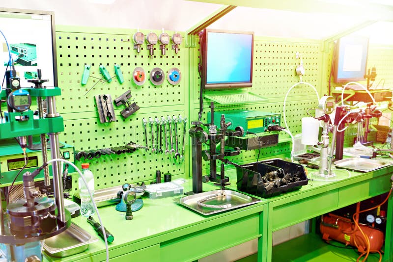 Workstation for Diesel Engine Diagnostics Stock Image - Image of ...