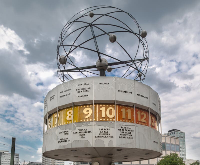 World Clock Alexanderplatz Berlin Editorial Photo - Image of europe ...