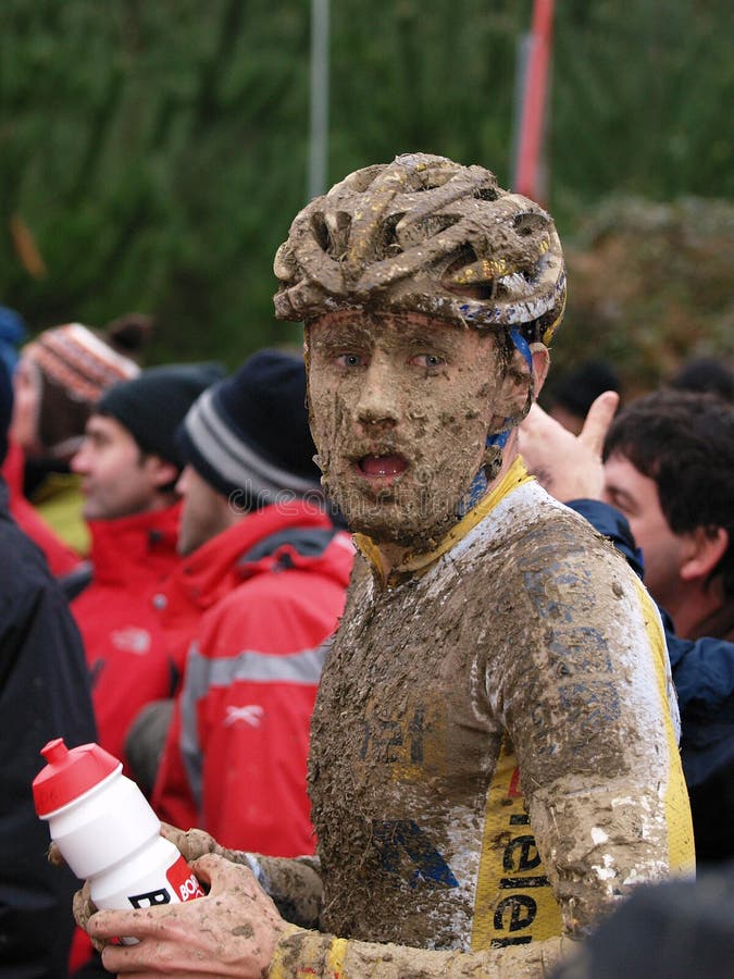 World Cup in Igorre editorial stock photo. Image of dangerous - 19418293
