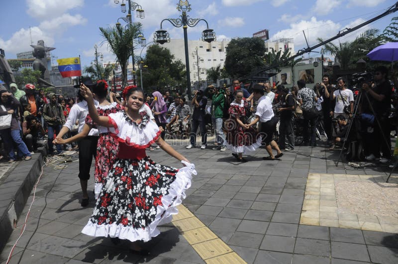 World dance editorial photo. Image of celebrating, java - 41335271
