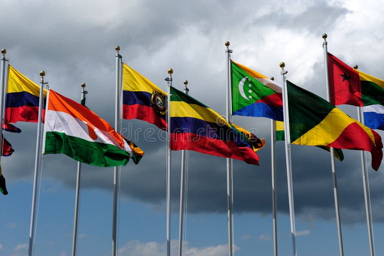 128 Global Unity World Map National Flags Stock Photos - Free & Royalty ...