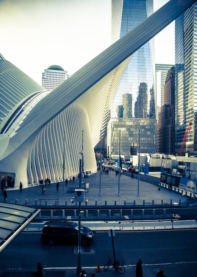 World Trade Center Oculus photo éditorial. Image du commerce - 103965931