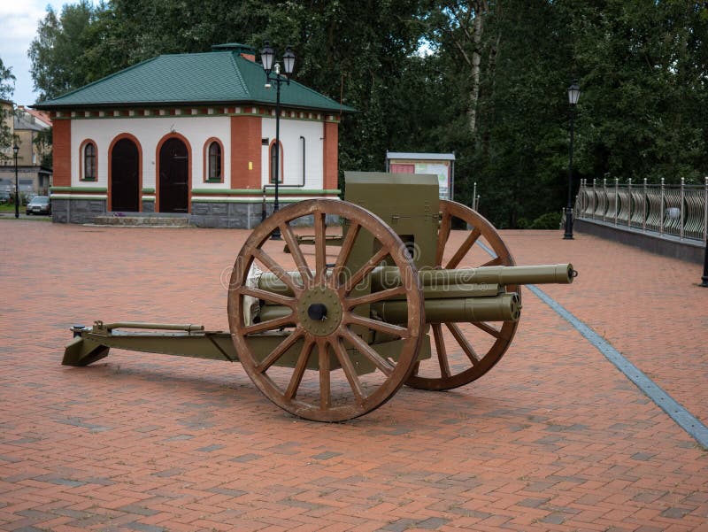 World War I cannon stock image. Image of equipment, shield - 254492521